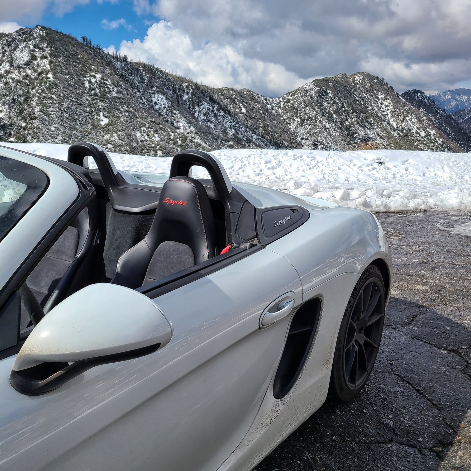 @stephenk on RoadStr | Top down mountain days 🤙#Porsche #BoxsterSpyder ...