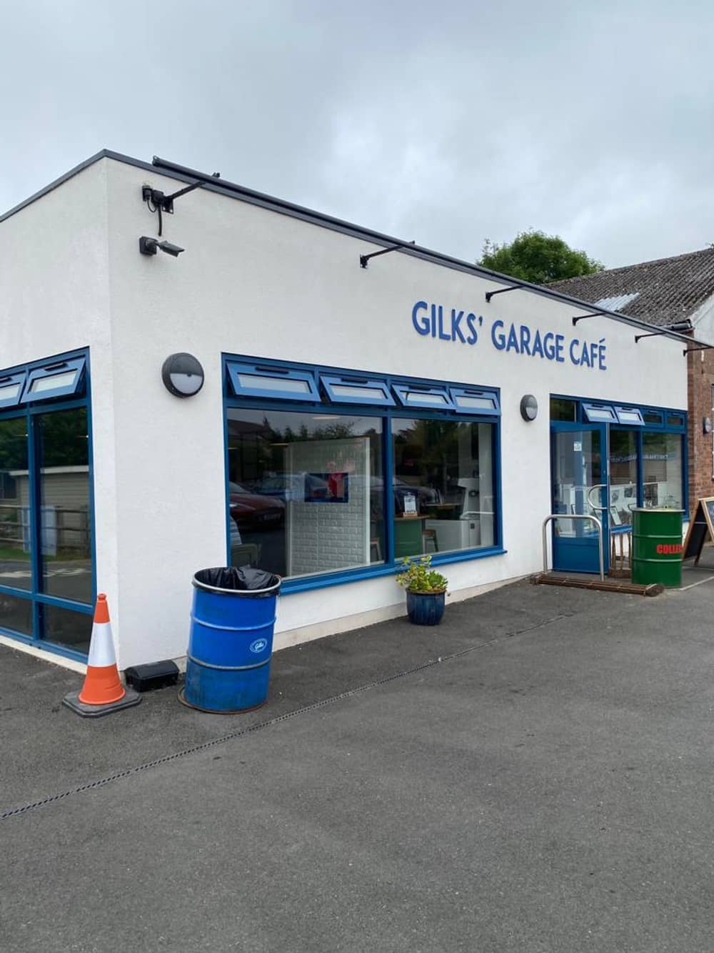 @m2jpe on RoadStr | Another great meetup, Gilks garage breakfast and ...