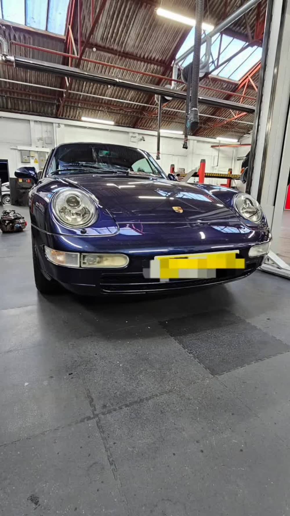@westlondondents on RoadStr | Porsche 911 Carrera (1996) offside front ...