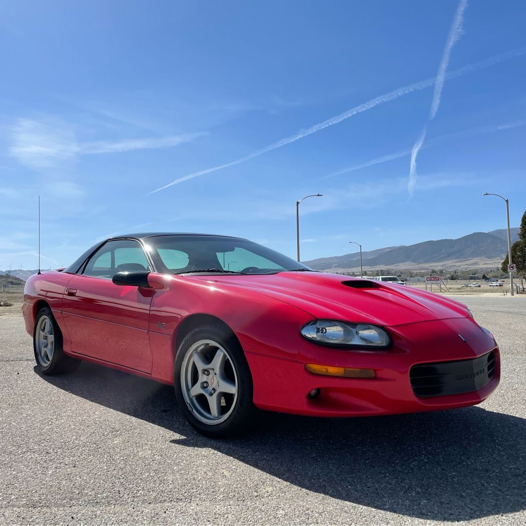 @jakebrake69's vehicle on RoadStr | Chevrolet Camaro 1998